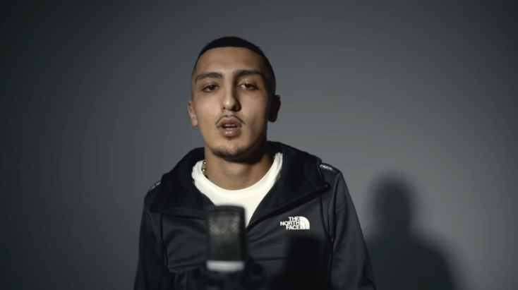 Morad, el rapero que empezó grabando canciones por Whatsapp y hoy es el ...