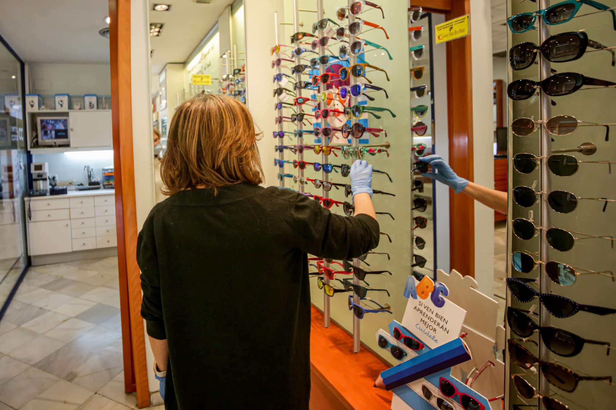 Faltan ópticos para tantas ópticas