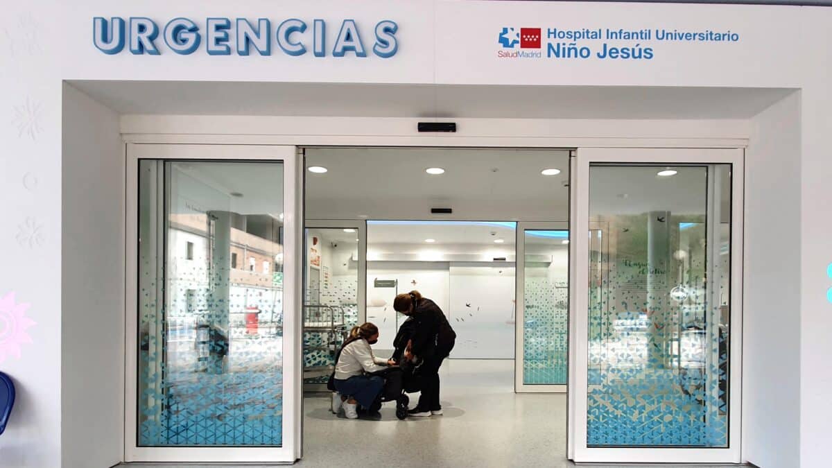 Las urgencias saturadas por la bronquiolitis cancelan cirugías pediátricas