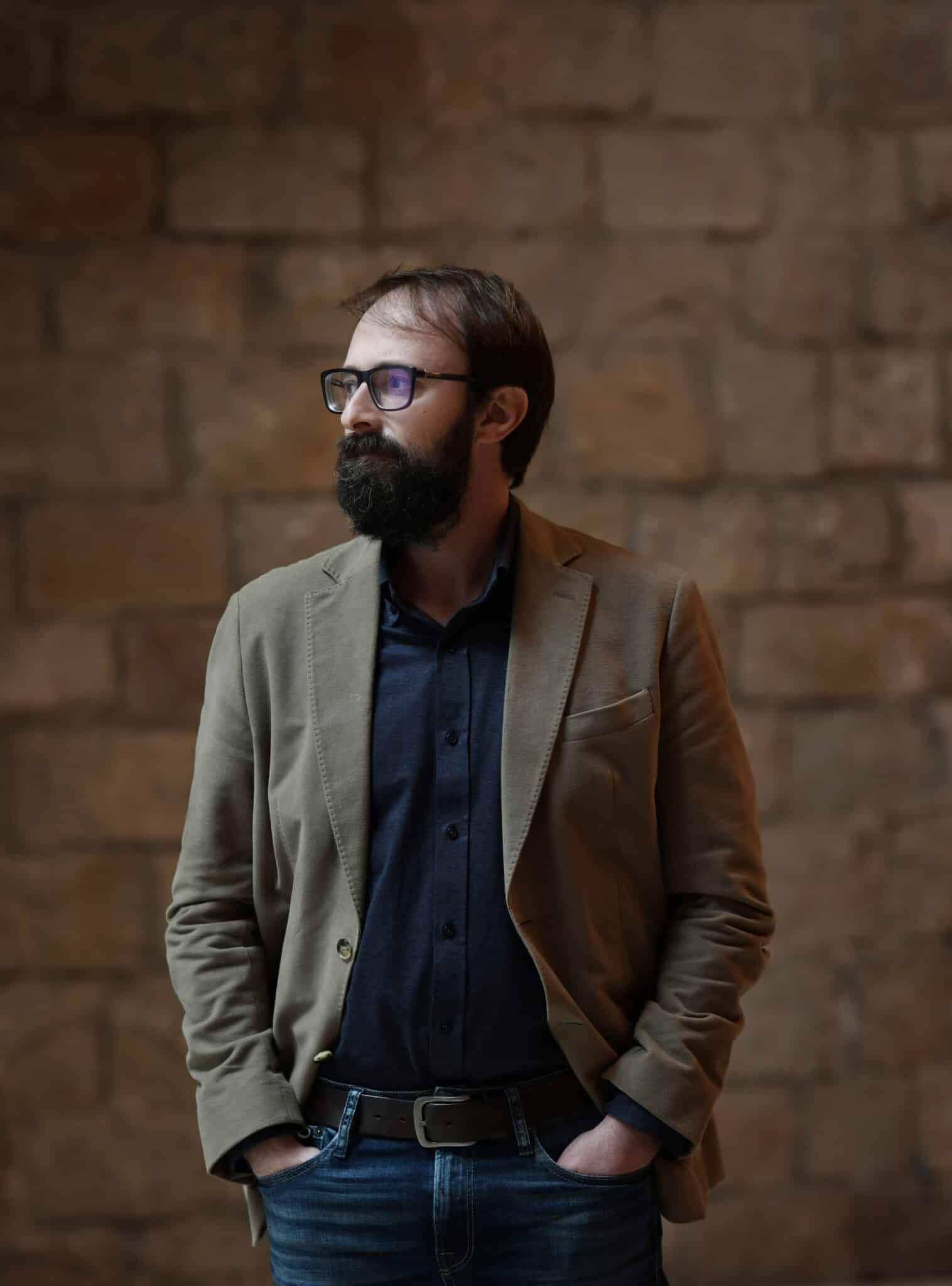 Juan Manuel Gil: "El problema de muchos escritores de ahora es que se ...