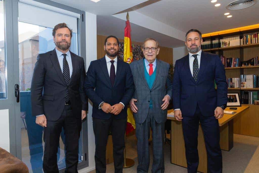 Abascal pidió a Tamames hacer un discurso "más incisivo" para la moción ...