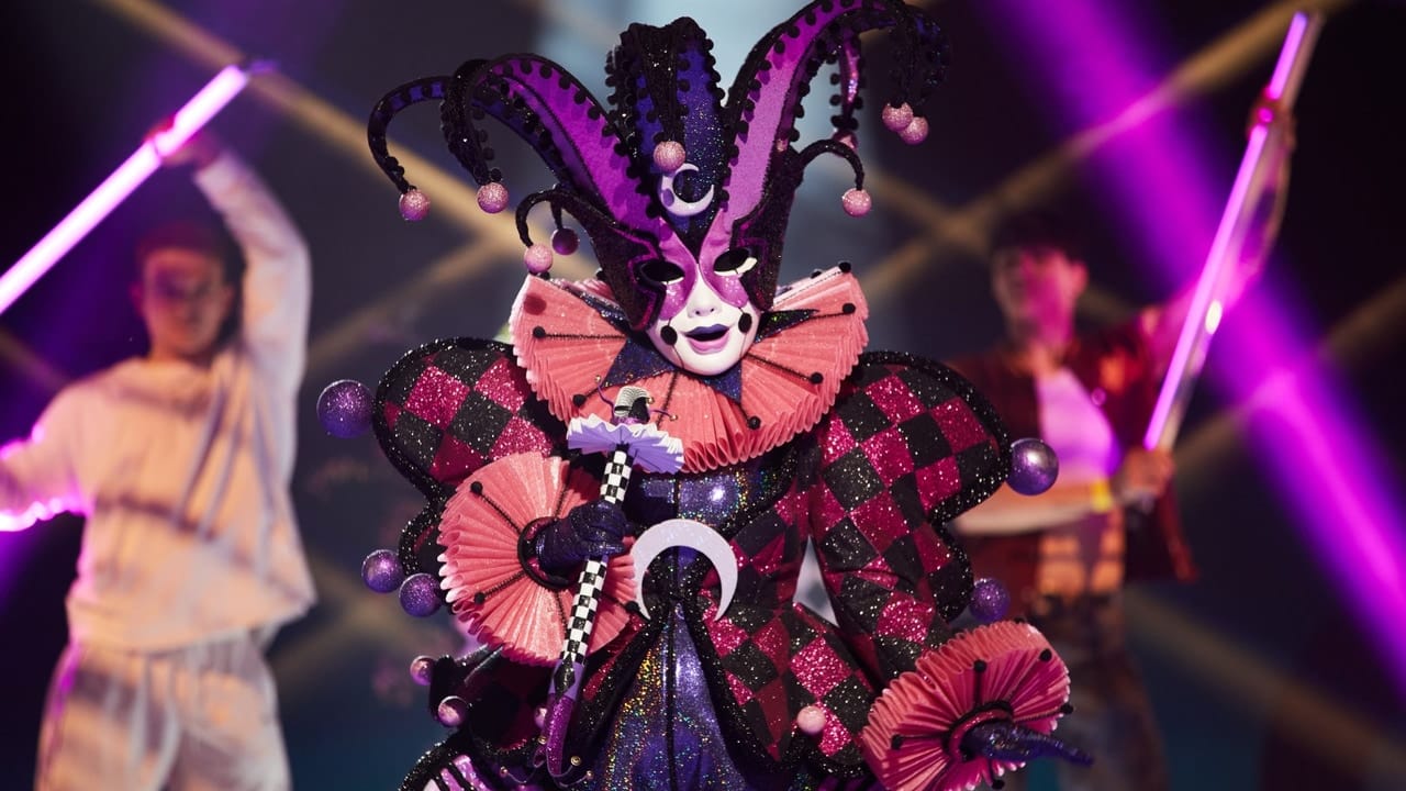 Tori Spelling sorprende en 'Mask Singer'