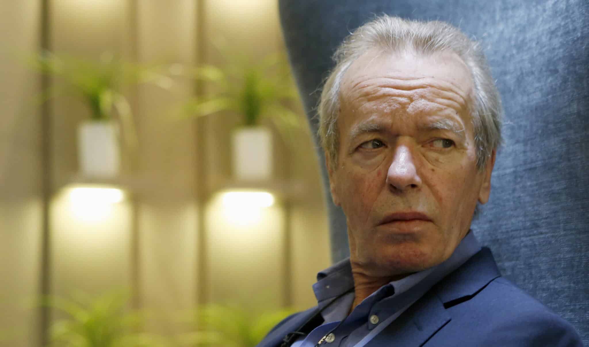 Martin Amis y Christopher Hitchens: dos disidentes contra el cliché
