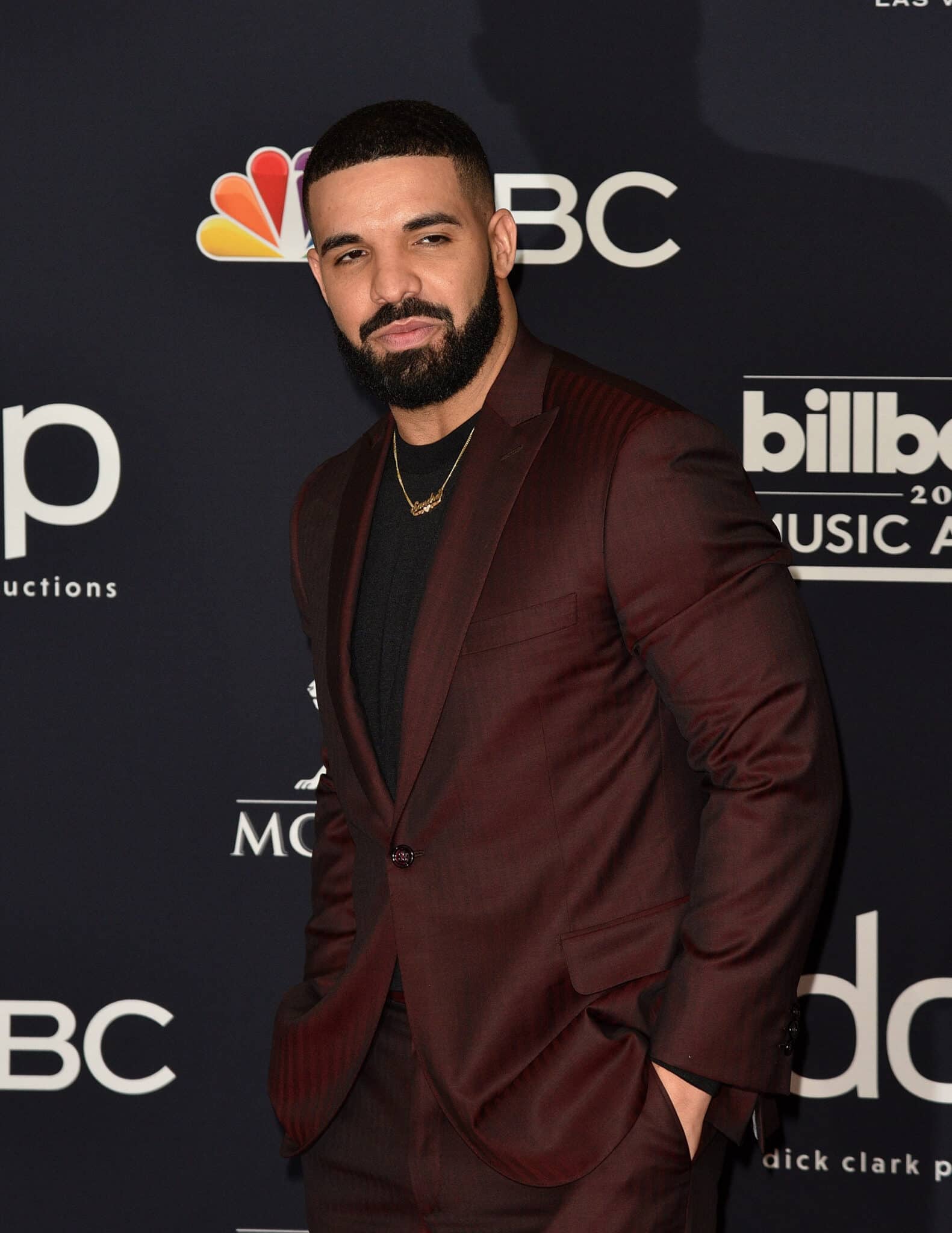 Drake enfada a Halle Berry