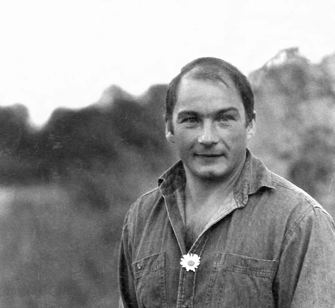 Thierry Metz, vida y tragedia de un poeta de andamio