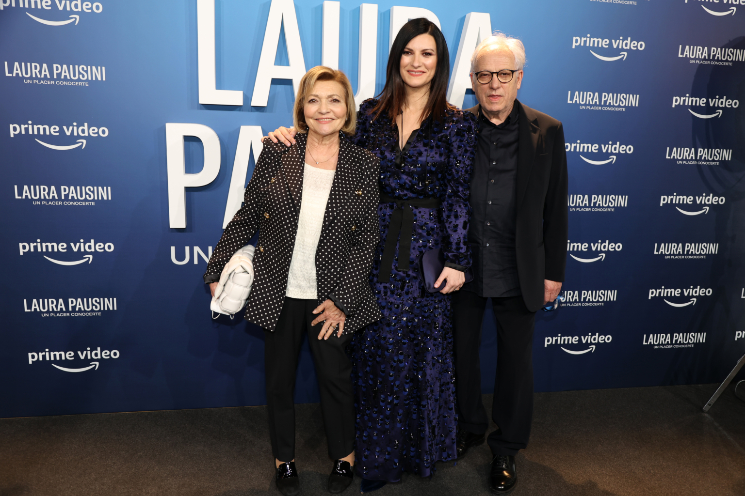 Los Grammy celebran 30 años de carrera de Laura Pausini, "la italiana ...