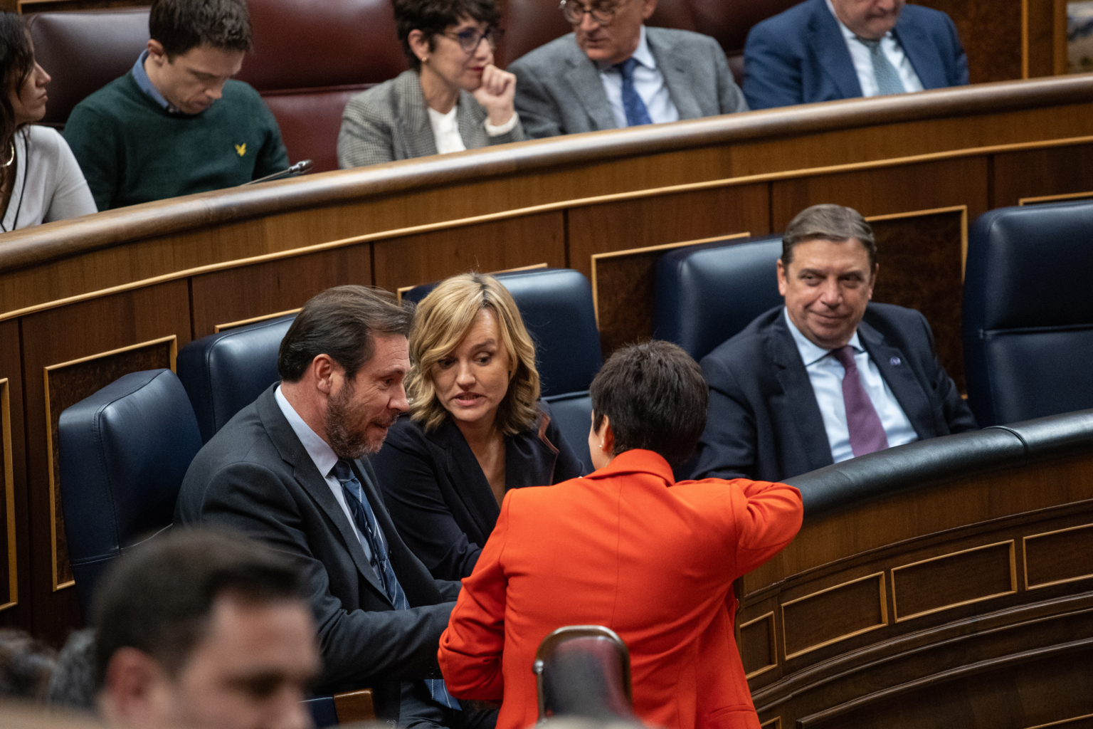 Sánchez decide proteger con escaño y voz en el Congreso a Montero ...