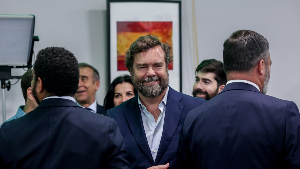 Un "alto cargo" del PP tanteó a Espinosa de los Monteros y a Manso