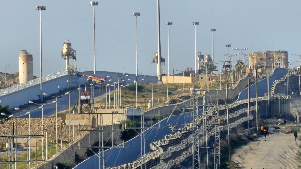 Egipto blinda la frontera con Gaza: 1,5 millones de palestinos ...