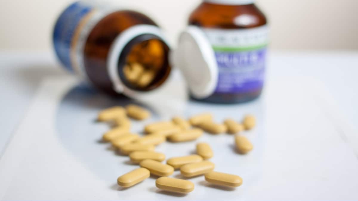 Los 8 mejores multivitamínicos para hombre en 2025