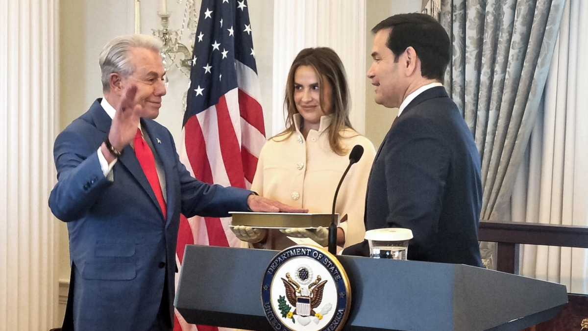 Benjamín León, dejar Cuba con 5 dólares a embajador de Trump